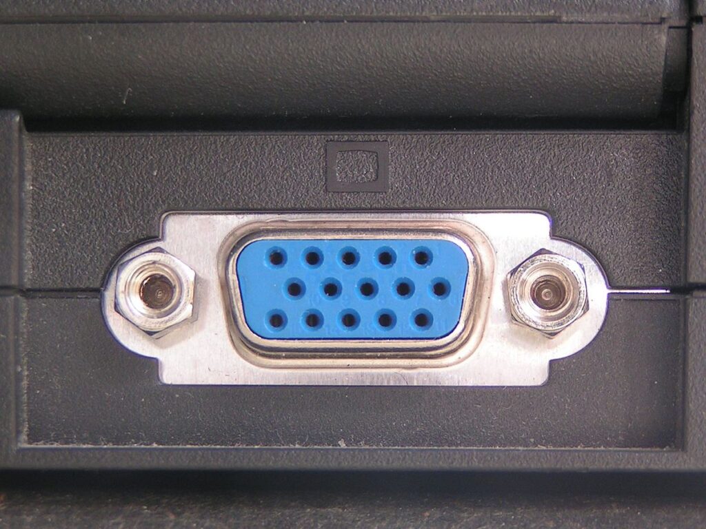 10 PUERTOS DE LA COMPUTADORA, imagenes y sus funciones